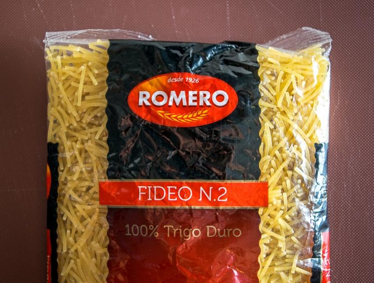 Sopa de Fideo (Mexican Noodle Soup) | Mexican Please