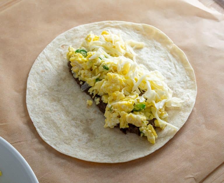 Spicy Bean and Egg Burritos -- Freezer Friendly! | Mexican Please